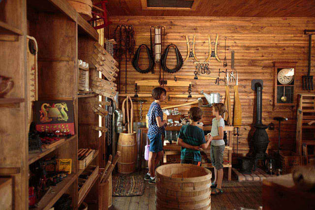 Attractions in The City of Farmers Branch | Tour Texas