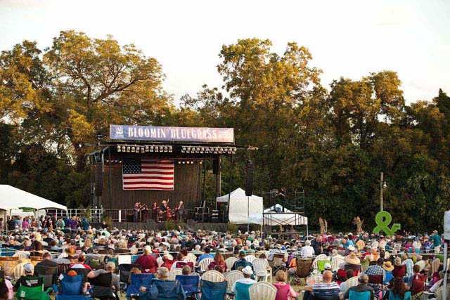 Things To Do in The City of Farmers Branch | Tour Texas