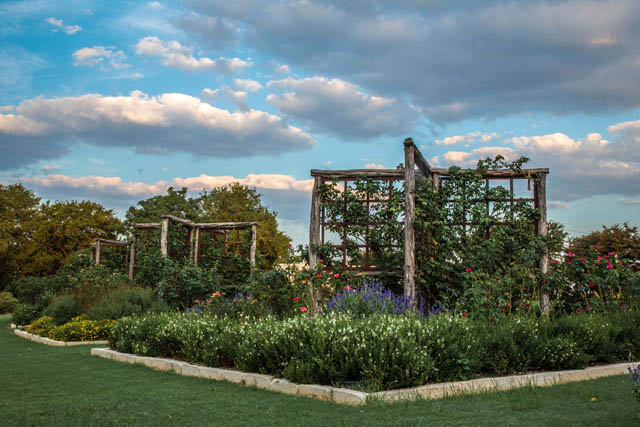 Things To Do in The City of Farmers Branch | Tour Texas