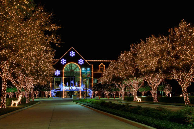 Things To Do in The City of Farmers Branch | Tour Texas